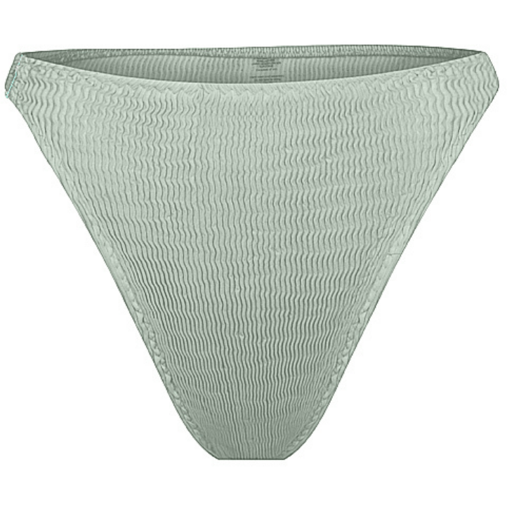 Cleonie | CHANNEL BRIEF – Beach Luxe